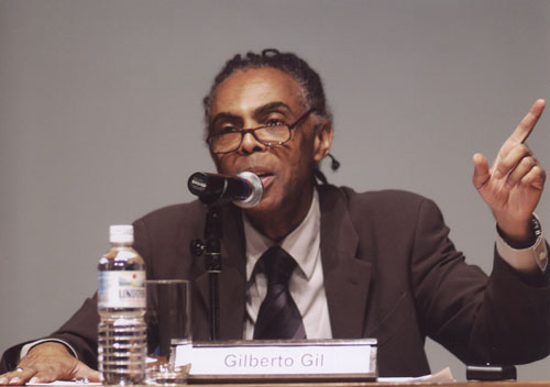 [Gil na Fundação Armando Álvares Penteado]